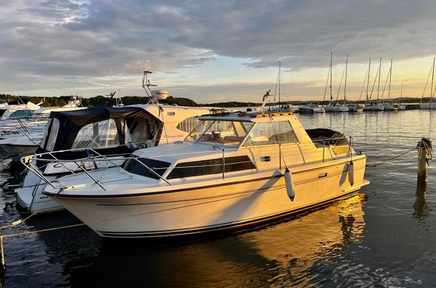 Eagle Family - Med ny stark motor! Rak axel! (Maxim 26) säljes i ...