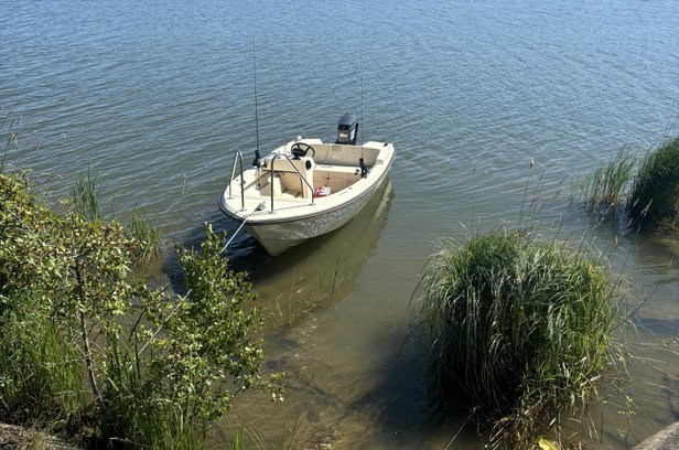 Uttern 4100 Yamaha 30 HK + Båtvagn säljes i L - såld eller borttagen