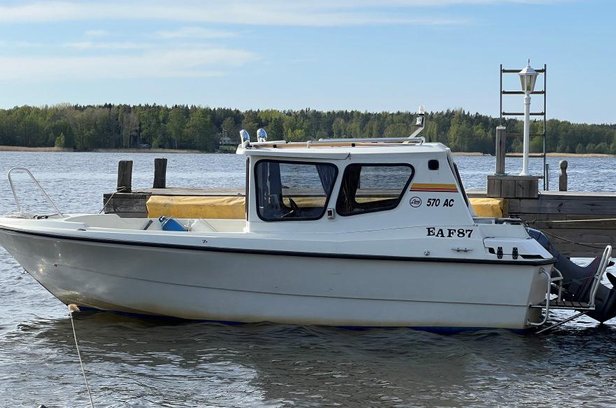 Akterhyttsbåt - LAMI 570 AC med Yamaha 115 - såld eller borttagen