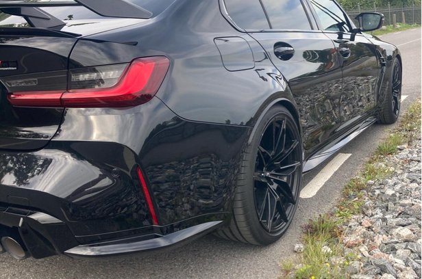BMW M3 Comp xdrive säljes i Stockholms stad | - såld eller borttagen