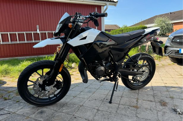 KSR Moto TR 50 SM Eu moped klass 1 säljes i F - såld eller borttagen