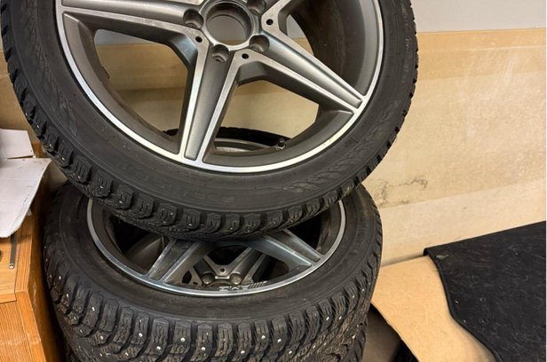 Mercedes AMG fälgar Dubbdäck säljes i Borås | Blocket