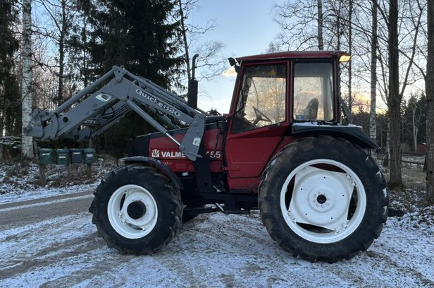 Valmet 455 med lastare autocontrol 4x4 säljes - såld eller borttagen
