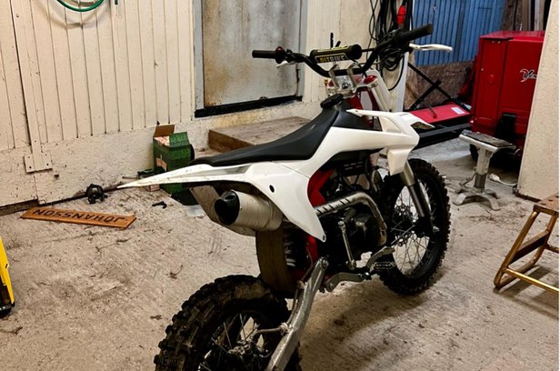 Fiddy, DB-11 X-PRO 17´/14 säljes i Göteborgs stad | Blocket