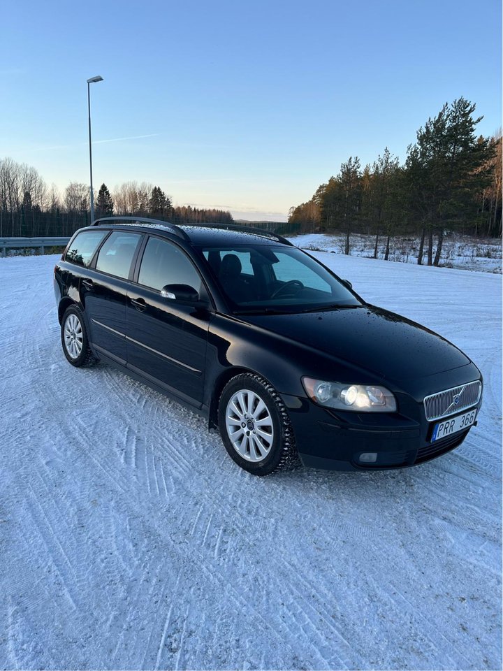 Till salu - Volvo V50 2.0 D Manuell, 136hk, 2007