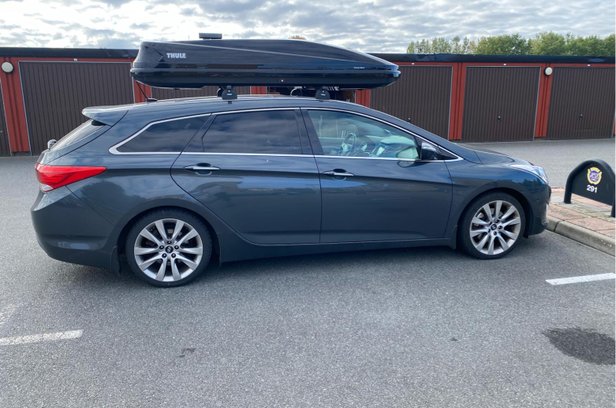 Takbox Thule Touring 700 säljes i Kristianstad | Blocket