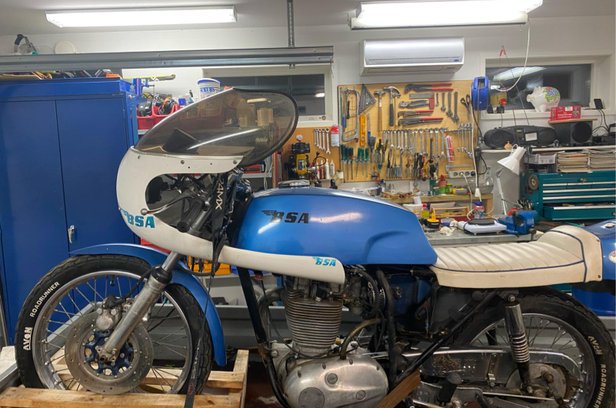 Dunstall Tank sadel halvkåpa framskärm även framgaffel honda säljes i ...