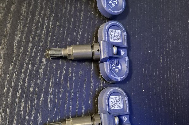 Tesla BLE TPMS Sensor Original Tesla Model S, - såld eller borttagen