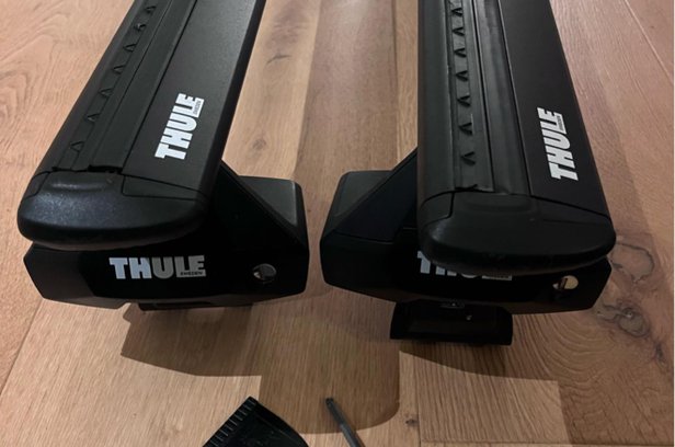 Takräcke Thule original till Audi säljes i Gö - såld eller borttagen
