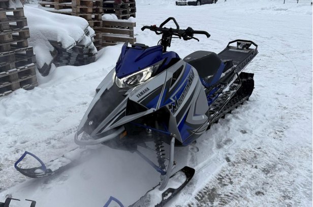 Yamaha mountain max 800 SL 2022 säljes i Timrå | Blocket