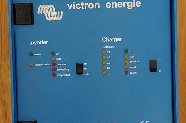 Victron Atlas Combi inverter och batteriladda - såld eller borttagen