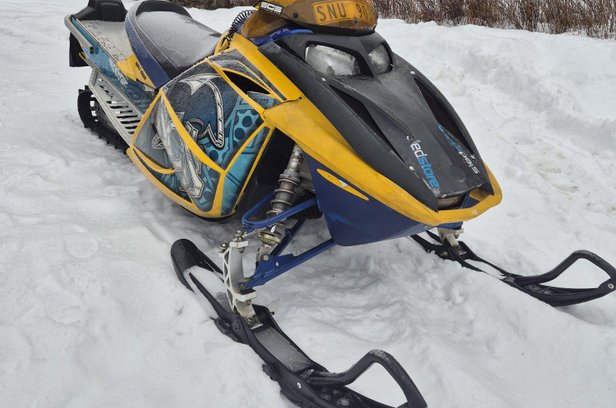 Skidoo summit 800 xrs säljes i Ånge | Blocket
