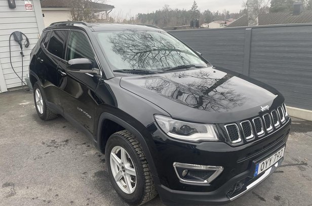 Jeep Compass, 4WD 170HK. Två ägare, endast 4.758 mil, nybes. säljes i ...