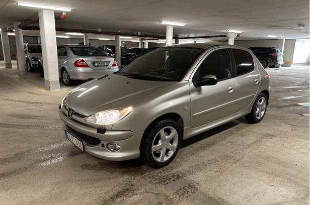 Peugeot 206 5-dörrar 1.6 TipTronic XS Euro 4 säljes i Stockholms stad | Blocket