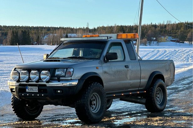 King cab d22 TD25 A-traktor (lågmil) säljes i Umeå | Blocket