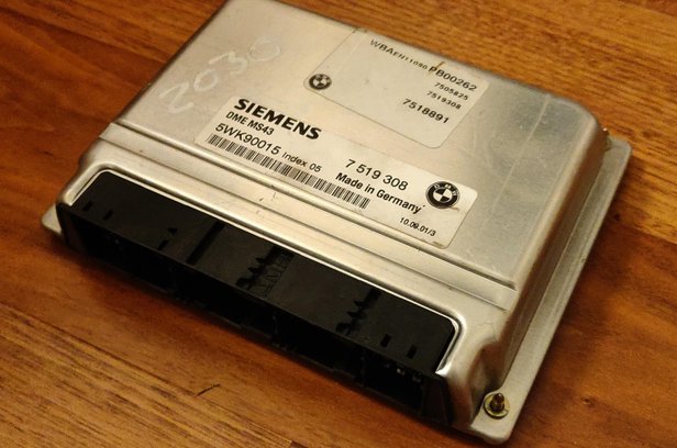 BMW M54B30 Styrbox MS43 för "engine swap" säl - såld eller borttagen