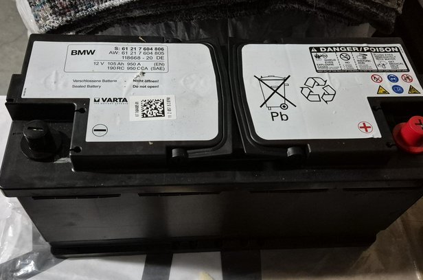 AGM Bilbatteri BMW (Varta) 12V 105Ah säljes i Malmö stad | Blocket