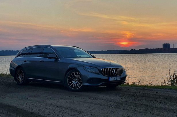 Mercedes-Benz E 220 T d 4MATIC 9G-Tronic Avantgarde Euro 6 säljes i ...