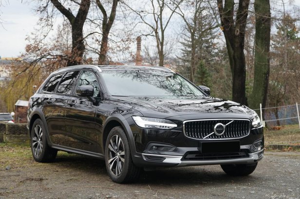 Volvo V90 Cross Country säljes i Skurup | Blocket