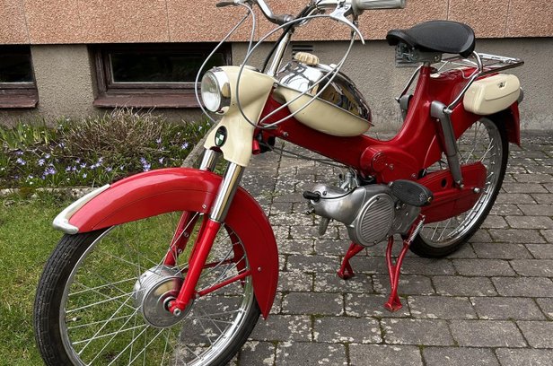2 gamla mopeder Puch och Trygg säljes i Sunne | Blocket