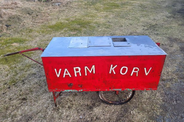 Korvvagn till moped/ cykel säljes i Tingsryd | Blocket