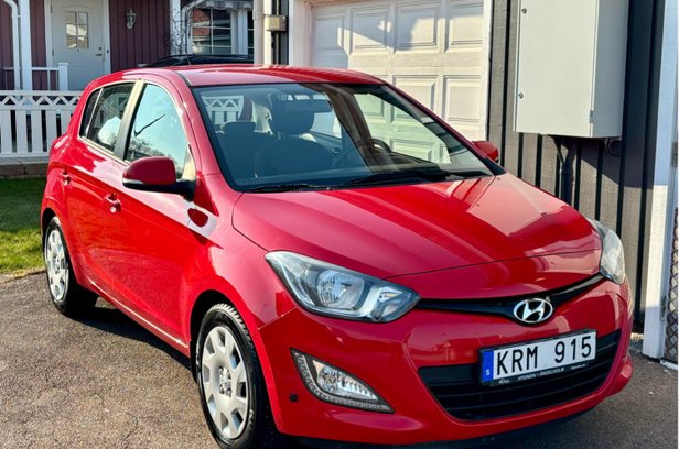Hyundai i20 5-dörrar 1.2 2013 facelift nybesiktigad säljes i ...