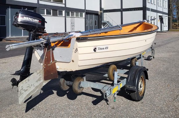 Uttern 450 combi m 4 hk Mercury säljes i Strängnäs | Blocket