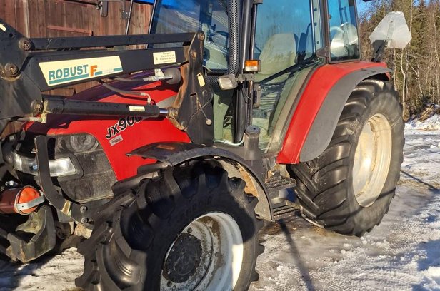 Traktor CASE IH JX90U MAXXIMA med lastare säljes i Torsby | Blocket