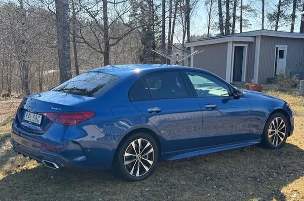 Mercedes-Benz C 300 e 4MATIC 9G-Tronic AMG Line Euro 6 säljes i Sollentuna | Blocket