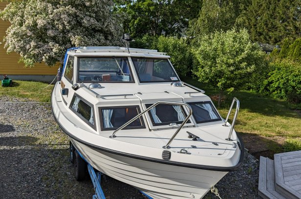 Fin Uttern 6300 -89 säljes säljes i Nynäshamn | Blocket