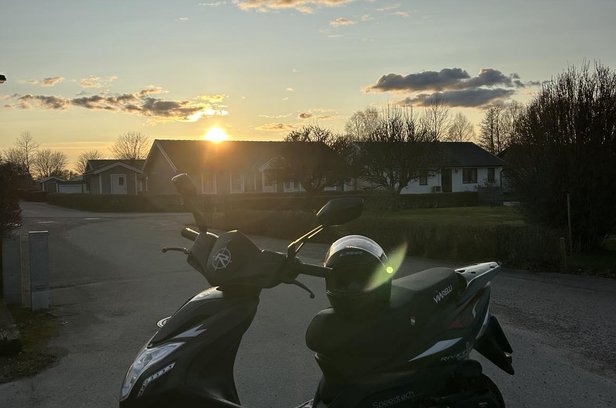 Viarelli rivetto - klass 1 moped "2020" säljes i Kumla | Blocket