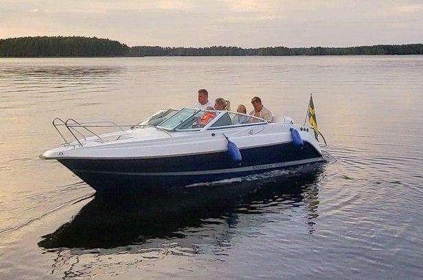 Uttern d55 exclusive 135hk säljes i Sandviken | Blocket