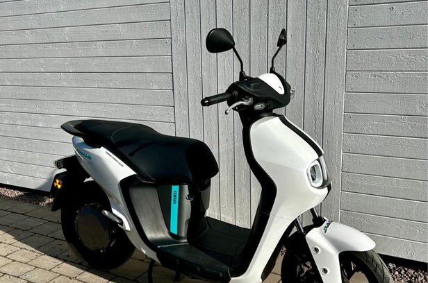 Yamaha Neos elmoped long range säljes i Luleå | Blocket