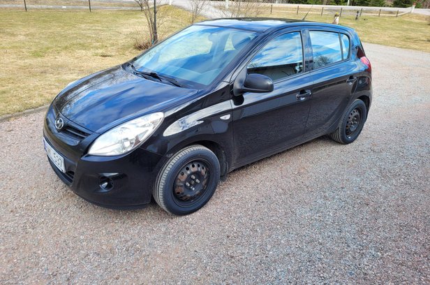 Hyundai i20 5-dörrar 1.4 CRDi Select Euro 5 säljes i Norberg | Blocket