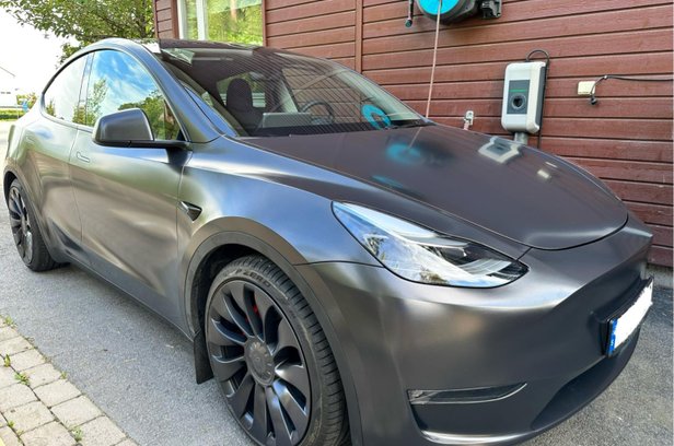 Tesla Model Y Performance säljes i Sundbyberg | Blocket