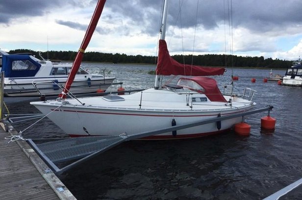 Albin 78 nr 187 fr 1979. NY motor år 2015: VOLVO PENTA D1-20 säljes i ...