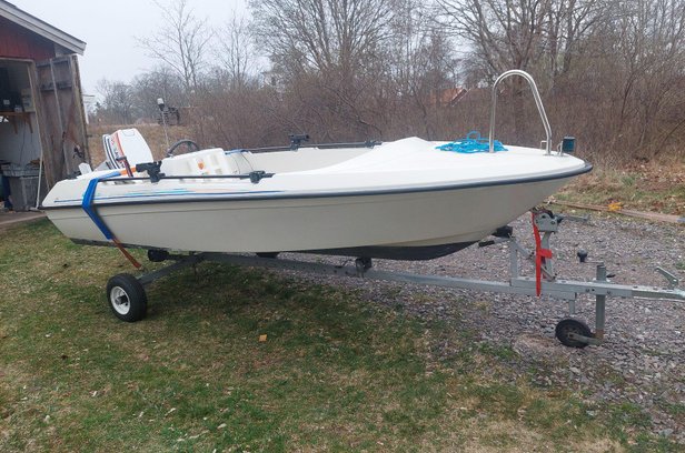 Crescent 425 sport, Johnson 35 hk samt 30 vagn säljes i Kalmar | Blocket