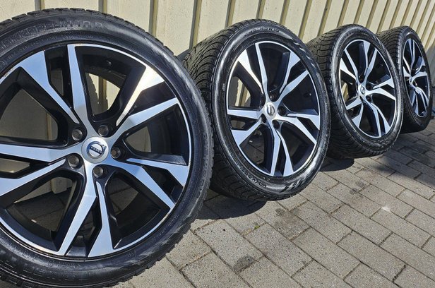 Volvo Orginal 18 Tum Diamond-Cut M+S V90/S90 säljes i Järfälla | Blocket