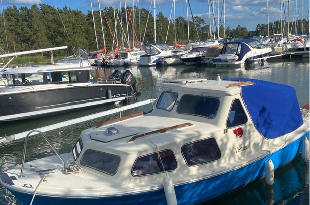 Albin 21 med ny Volvo Penta D1-20 – i toppskick säljes i Värmdö | Blocket