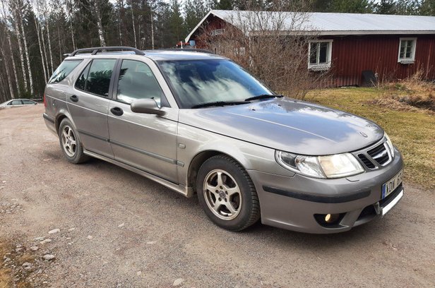Saab 9-5 Vector SportCombi 2.0 T BioPower säljes i Ovanåker | Blocket