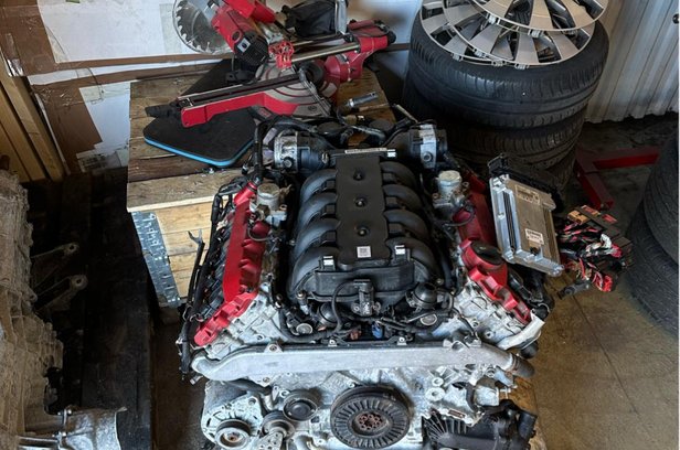 Motor v8 4.2 RS5/RS4 CFSA 8T säljes i Stenungsund | Blocket