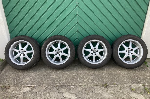 Klassiska Volvo fälgar säljes i Tomelilla | Blocket