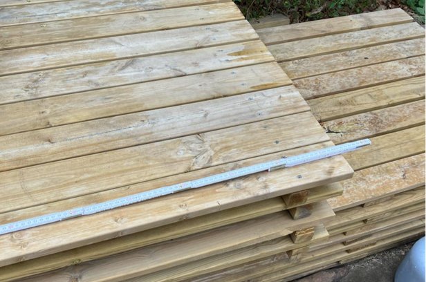 Trallgolv säljes i Hässleholm | Blocket