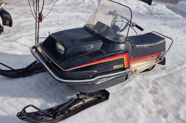 Yamaha et 340 knappt körd unikt tillfälle säljes i Umeå | Blocket