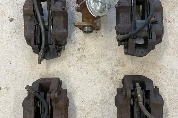 Bromsok Corvette c3 säljes i Karlskoga | Blocket