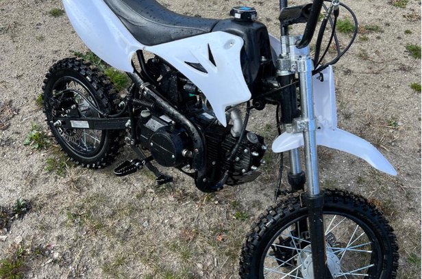 Dirtbike xpro 125 cross fiddy säljes i Sunds - såld eller borttagen