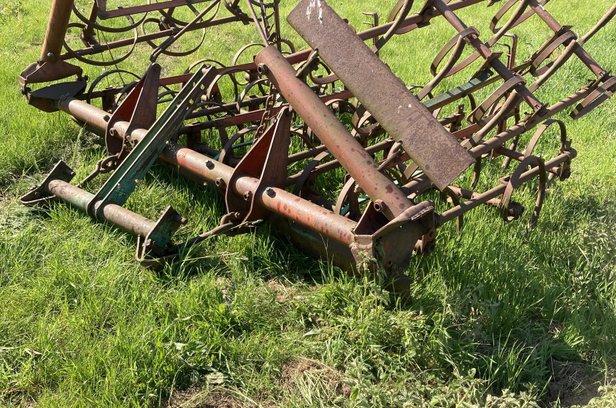 Harv Pallgafflar Huggare Maskinvagn Däck/fälg BM 800 säljes i ...