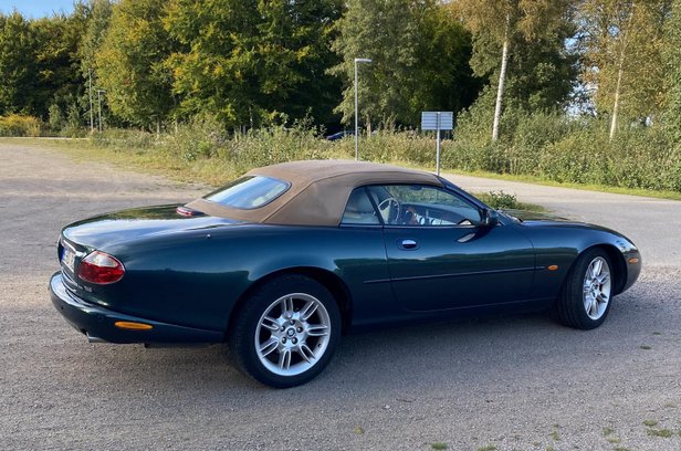 Jaguar XK 8 Convertible 4.0 V8 säljes i Växjö | Blocket