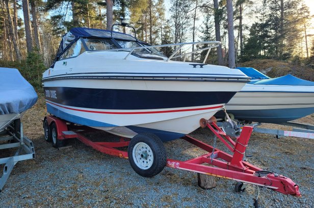 Daycruiser Marex 2100 Dixie V8 säljes i Årjän - såld eller borttagen