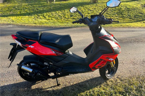 Aprilia Racing SR50 -21 säljes i Alingsås | Blocket